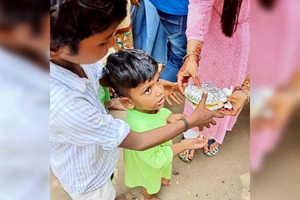 Malad: Rs. 200 popcorn at MovieTime, let’s spare Rs. 50 for their lunch ...